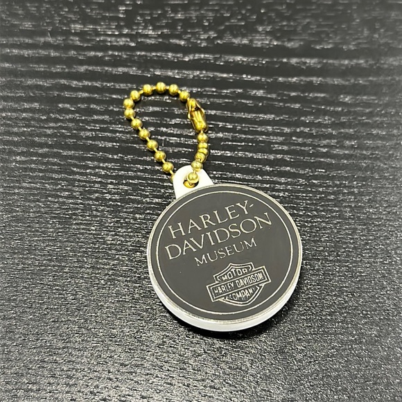 Harley-Davidson | Accessories | Harleydavidson Museum Compass Keychain ...